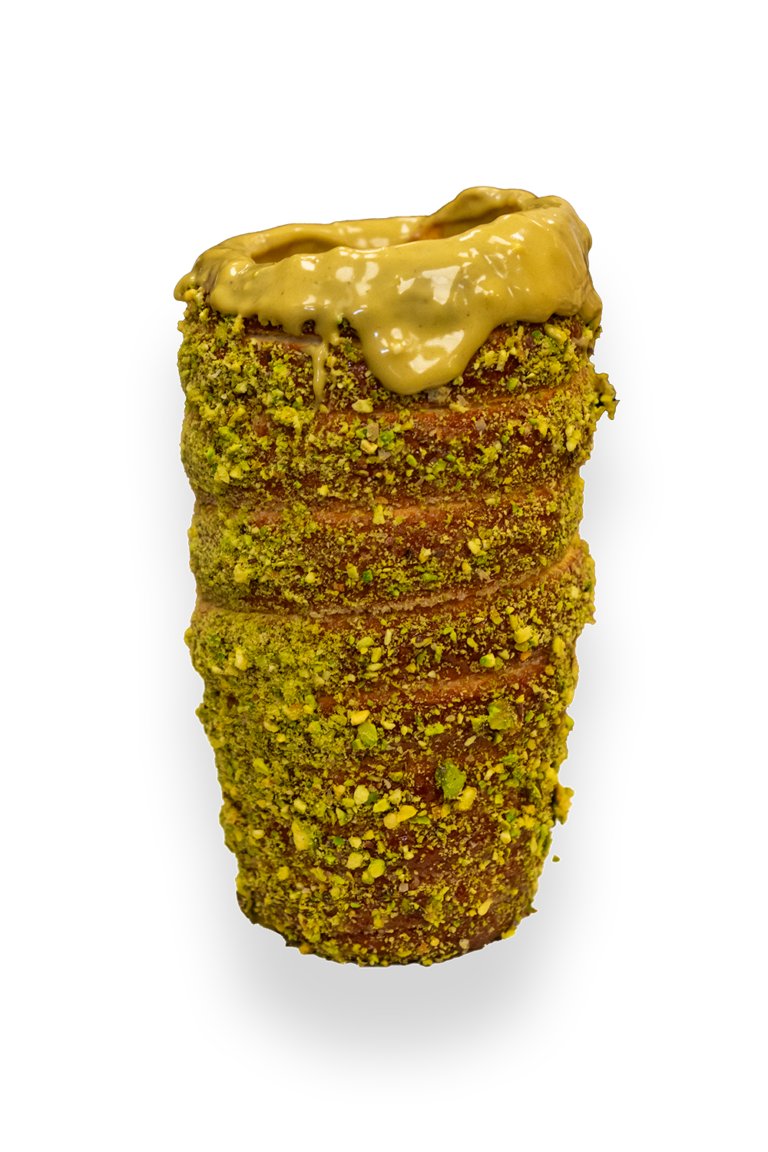 Chimney Cake Zone - Budapest dessert shop!